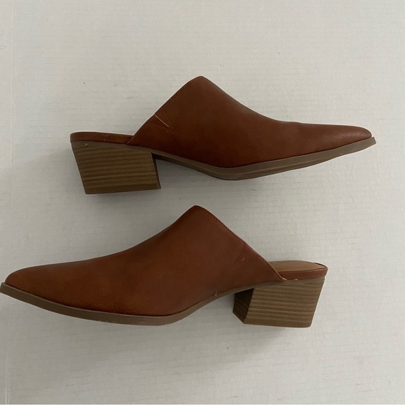 Universal Thread | Shoes | Universal Threads Cognac Faux Leather Chunky ...